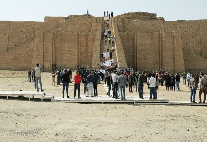 "Villes touristiques" en Irak à partir d'Ur - FR.ImArabic